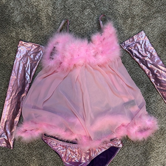 Dolls Kill | Other | Pink Feathered Fembot Costume Set With Metallic ...